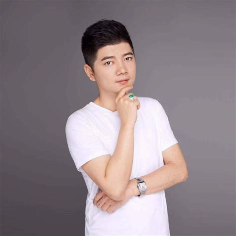 余海峰 匠人百科