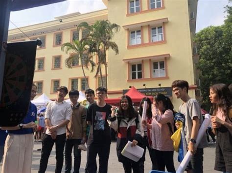 CodeGym tại Hello World 2019 Khoa CNTT Đại học Hà Nội