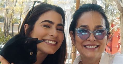 Jacqueline Arenal y su hija disfrutan días de amor infinito en Bogotá