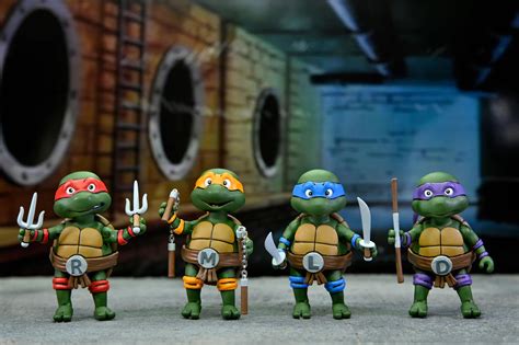 Pre Order Neca Tmnt Sewer Lair Living Room Diorama And Cartoon
