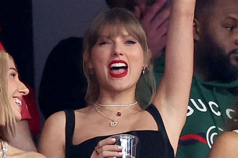 Every Photo Of Taylor Swift At The 2024 Super Bowl Rtaylorswift