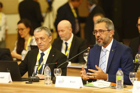 Governador Elmano De Freitas Participa Da Abertura Da 1ª Reunião