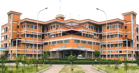 Nepalgunj Medical College Nepal 2024 25 Fees Rank Courses