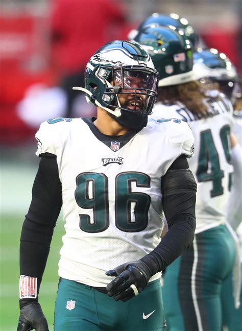Eagles To Waive De Derek Barnett