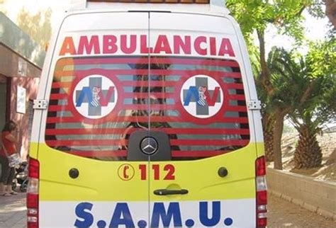 Fallece Una Mujer Tras Colisionar Su Coche Contra Una Farola En La N