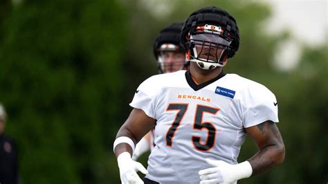 Bengals Roster Moves Reveal Strange Plan To Help Injured Ot Spot