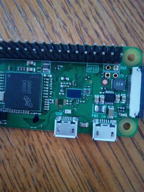 Run Pad Hole Soldered Shut Raspberry Pi Zero W Raspberry Pi Stack Exchange