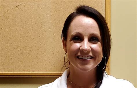 LISTEN Amanda Reaves Visits With White River Now About Spokes For