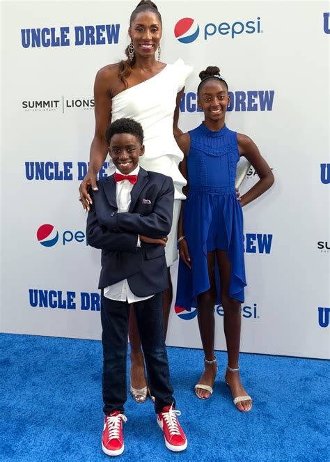 Famous Tall Women