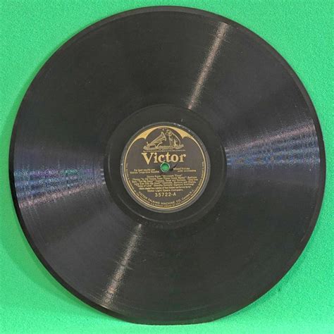 1923 Victor 12 Shellac 78 RPM Record Victor Light Opera Company Play