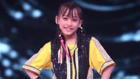 Jhalak Dikhhla Jaa 10 Winner Gunjan Sinha Runner Up Faisal Shaikh