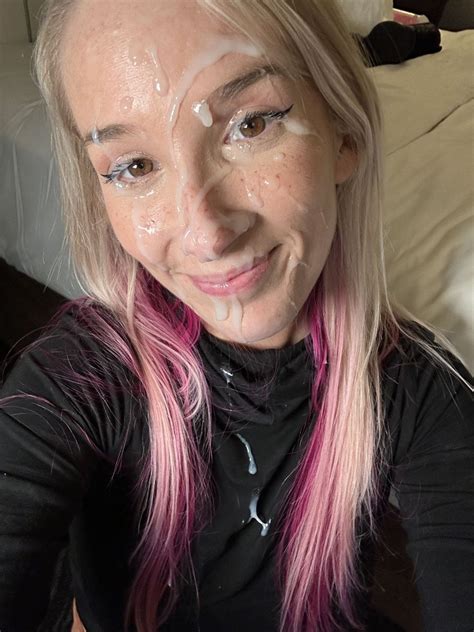 Cumshot 😋😋