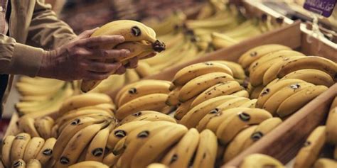 Lo que quizá no sabías del plátano no engorda y además nos hace