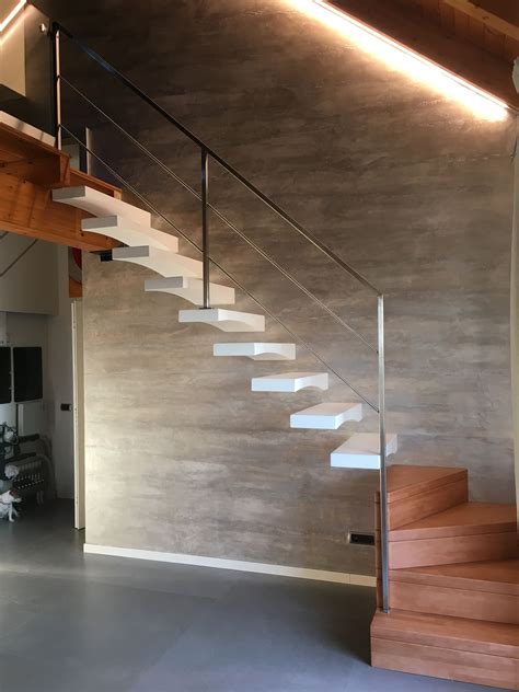 Scala A Sbalzo