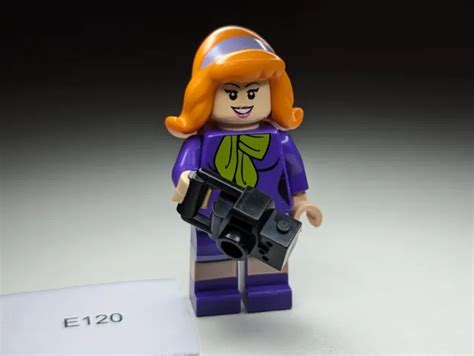 Lego Scooby Doo Minifigure Scd004 Daphne Blake E120 Eur 2293