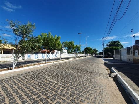 Prefeita Marianna Almeida Assina Ordem De Serviço Para Pavimentação