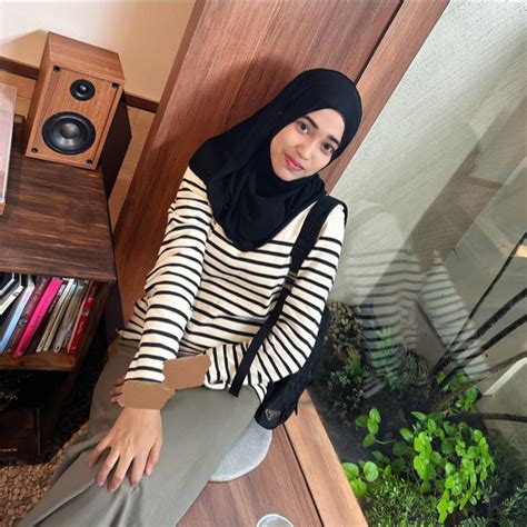 🌼 “สร้างเด็กดี ด้วยนิทาน”🌼 🦋แจกฟรี สร้างเด็กดี ด้วยนิทาน Facebook