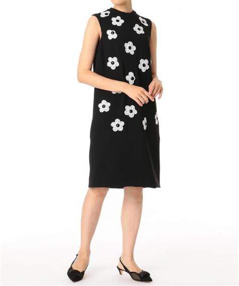 ドレス ビジューフラワータイトワンピース 52974897 Zozotown Yahoo 店 通販 Yahoo ショッピング