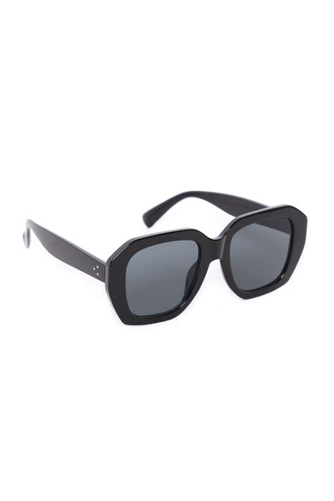 Queen Bee Sunglasses Blacksmoke Fashion Nova Sunglasses Fashion