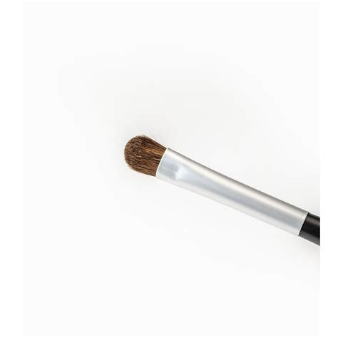 Плоская кисть для теней из ворса пони Provoc Flat Blending Brush
