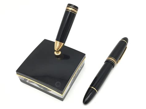 モンブラン マイスターシュティック No149 万年筆 ペン先18k 750 ブラック×ゴールド ペンスタンド付き ジャンク