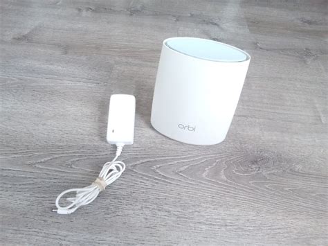 Used NETGEAR Orbi Mini RBS Wireless WiFi Router Base W Power Cord TESTED UBB Threads