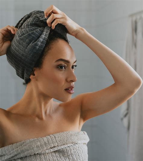 How To Wash Your Natural Hair To Prevent Breakage