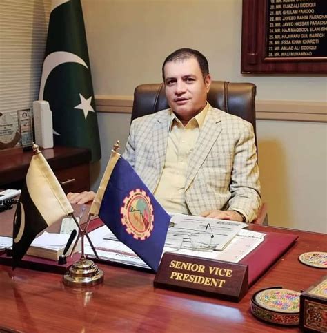 نازولئ احمد خیل