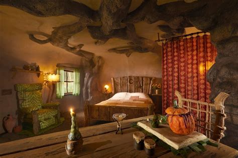 Stay At Shreks Swamp In Scotland With Airbnb This Halloween Disney By Mark