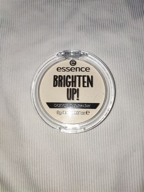 Essence Brighten Up Banana Powder Beauty And Personal Care Face Makeup