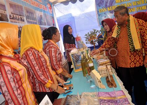 PERINGATAN HARI AKSARA INTERNASIONAL ANTARA Foto