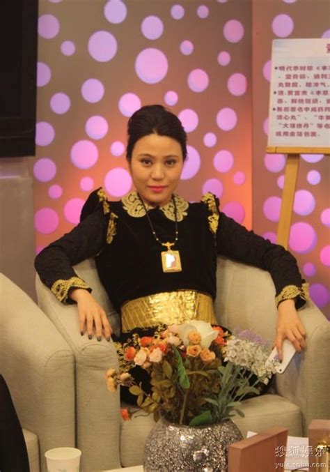 李佳芯做客《美丽面对面》 畅聊时尚美容经 搜狐娱乐