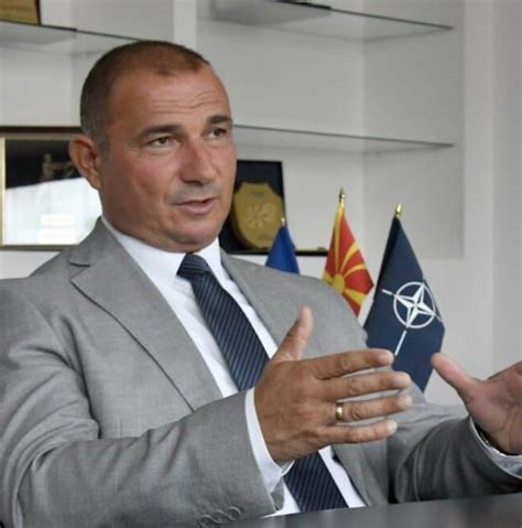 „Мислам дека не треба да потсетувам какви ЕМОЦИИ КАЈ МАКЕДОНЦИТЕ буди спомнувањето на УЧК и тоа