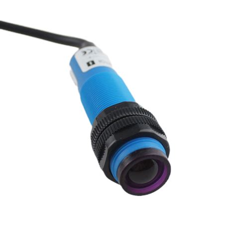 YUMO Proximity Photoelectric Sensor G18 3C5PC PNP NP NC China