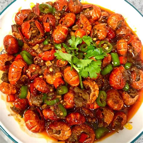【麻辣龙虾尾的做法步骤图，麻辣龙虾尾怎么做好吃】私房美食可教学下厨房