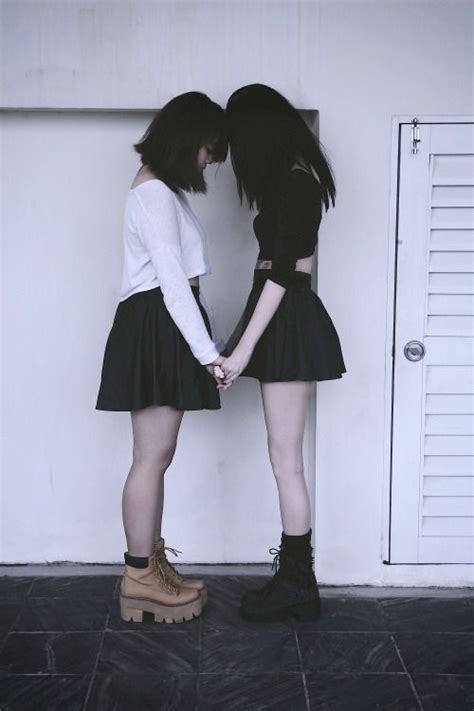 Maraariasromero Cute Lesbian Couples Lesbian Love Korean Couple