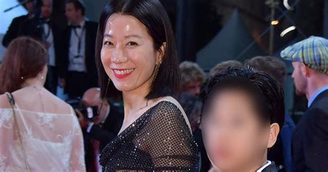 전혜진 아들과 남편 영화 보러 왔어요[포토엔hd]