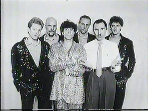 Classic Snl Review May 15 1982 Danny Devito Sparks S07e19