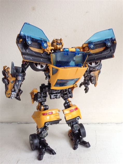 Pin On Transformers Bumblebee Custom