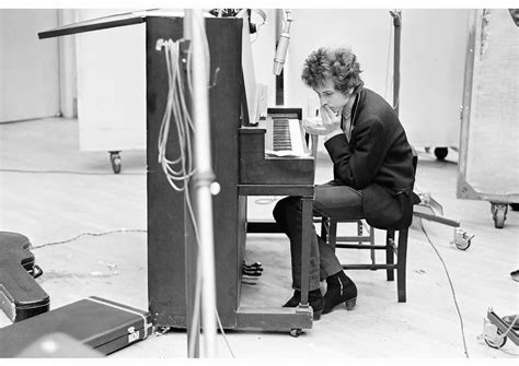Bob Dylan Recording The Album ‘bringing It All Back Home In Columbia