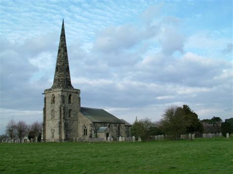 Graham Young's Pictures of Marston on Dove