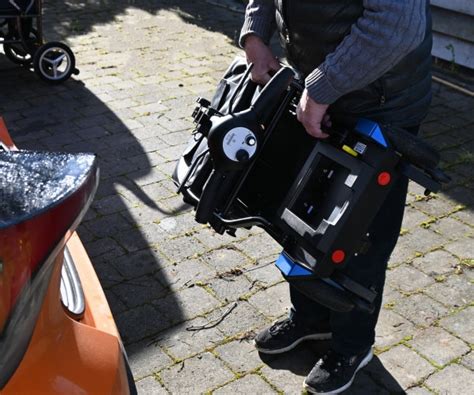 A Guide To Folding And Unfolding Your Folding Mobility Scooter Elite