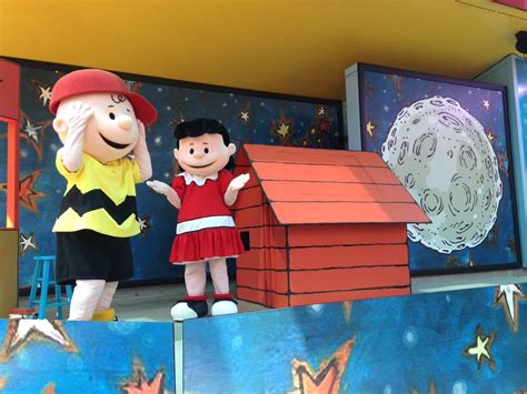 Lucy Van Pelt Costumed Characters Wiki Fandom