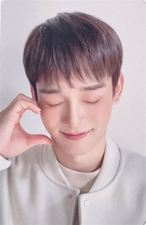 230523 ᴄʜᴇɴ ᴘʜᴏᴛᴏᴄᴀʀᴅ ꜰʀᴏᴍ ᴇxᴏ 11ᴛʜ ᴀɴɴɪᴠᴇʀꜱᴀʀʏ ʟᴜᴄᴋʏ ᴄᴀʀᴅ Exo Chen