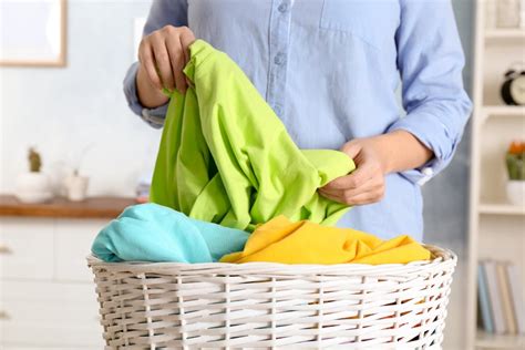 How To Sort Laundry The Right Way