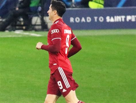 Lewandowski Refuses To Commit Himself To Bayern Amid Exit Talk