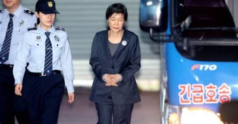 변호인 총사퇴 박근혜 국선변호인 지정해도 재판 표류