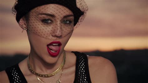 Naked Miley Cyrus In We Can T Stop