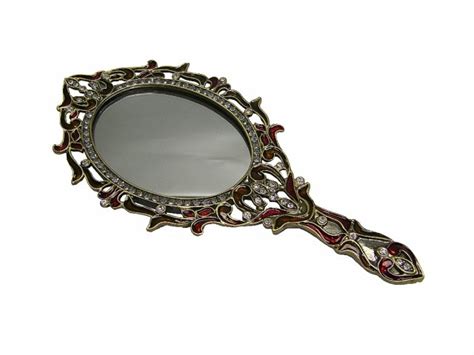 Стоит ли дарить зеркало Ohmypresent