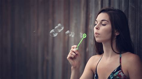 New Trending GIF Tagged Cinemagraph Bubbles Bubble Blowing Trending Gifs